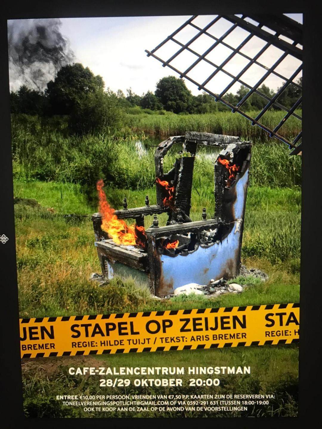 De tafel van toneelvereniging Spotlicht uit Zeijen | Gemeente Tynaarlo
